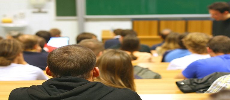 How to Get Started Trading Stocks While You’re in College | BSO invest